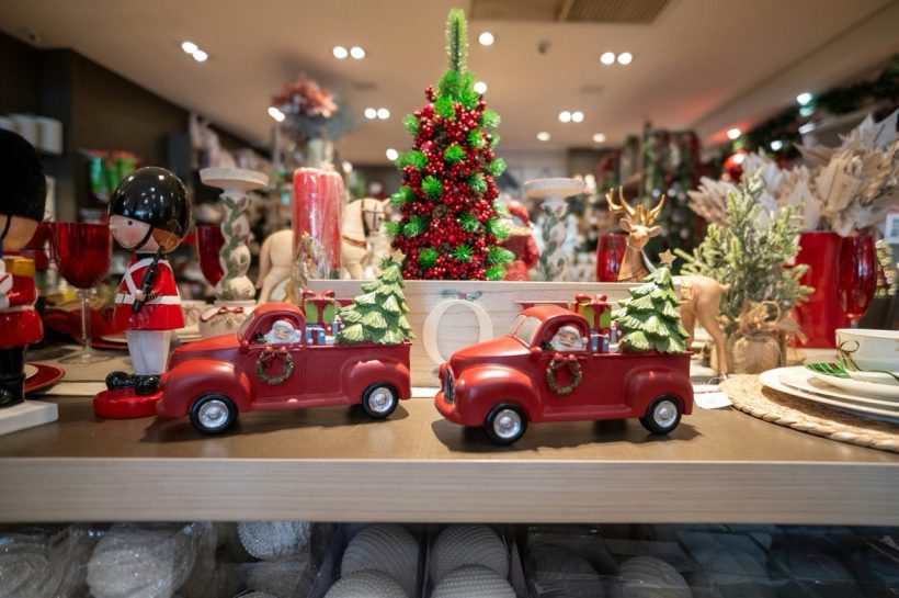 How to Mix and Match Ribbons for Unique Looks - Pretty With Ribbons